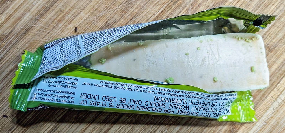 Muscle Nation Pistachio Papi Cheesecake Protein Bar Reviewed & Taste ...