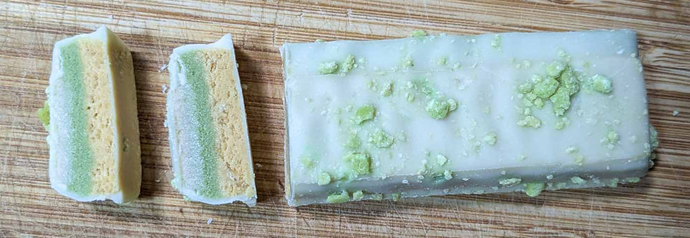 Muscle Nation Pistachio Papi Cheesecake Protein Bar Reviewed & Taste ...